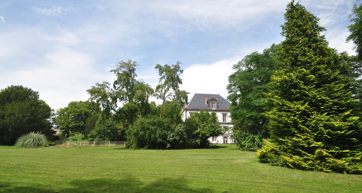 Manoir de la Manantie - LEZOUX - FRANCE
