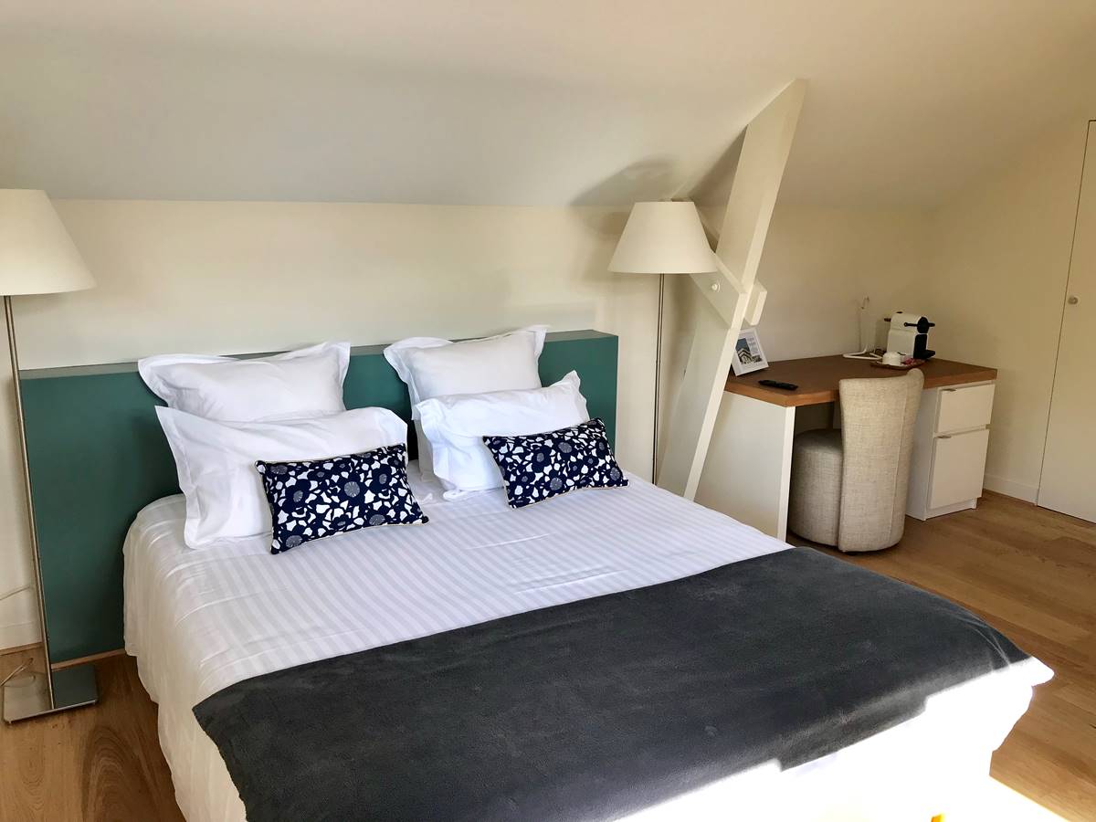 Les Arbres Rouges - SUCE SUR ERDRE - FRANCE